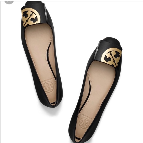 Tory Burch | Shoes | Tory Burch Square Toe Logo Ballet Flats Patent ...